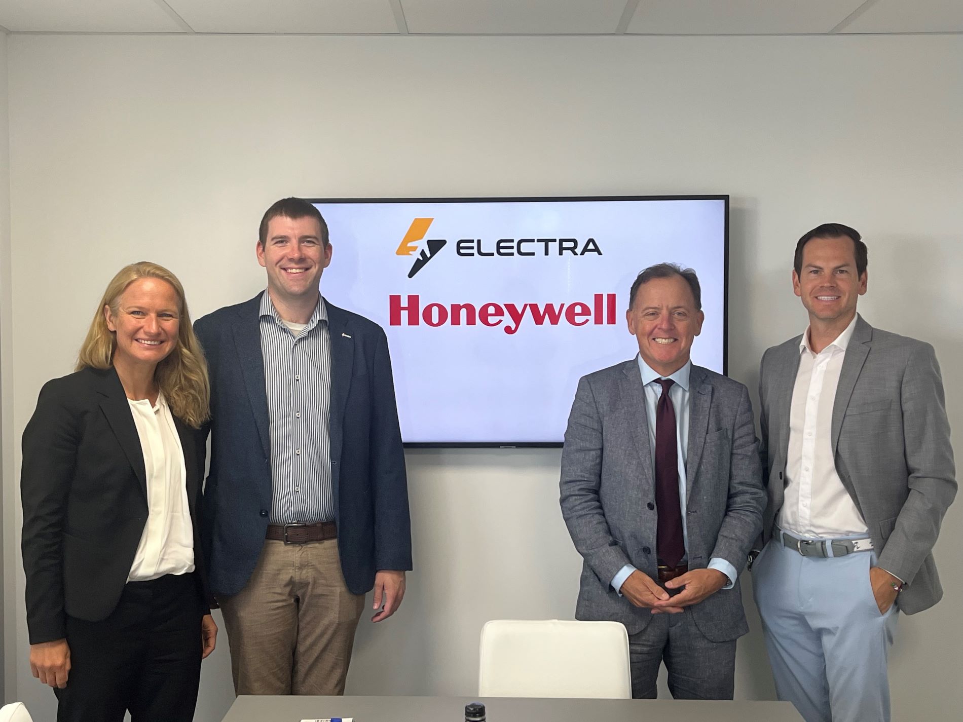 Electra.aero | Electra’s eSTOL Goldfinch is First Piloted Electric Aircraft to Fly at NASA’s ...